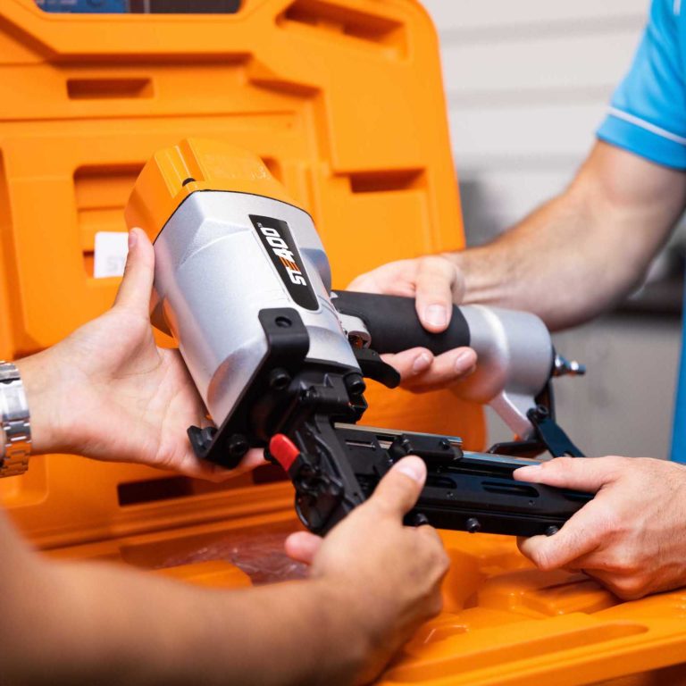 ARI BY ARIANA GRANDE PERFUME - Dollar Dealers